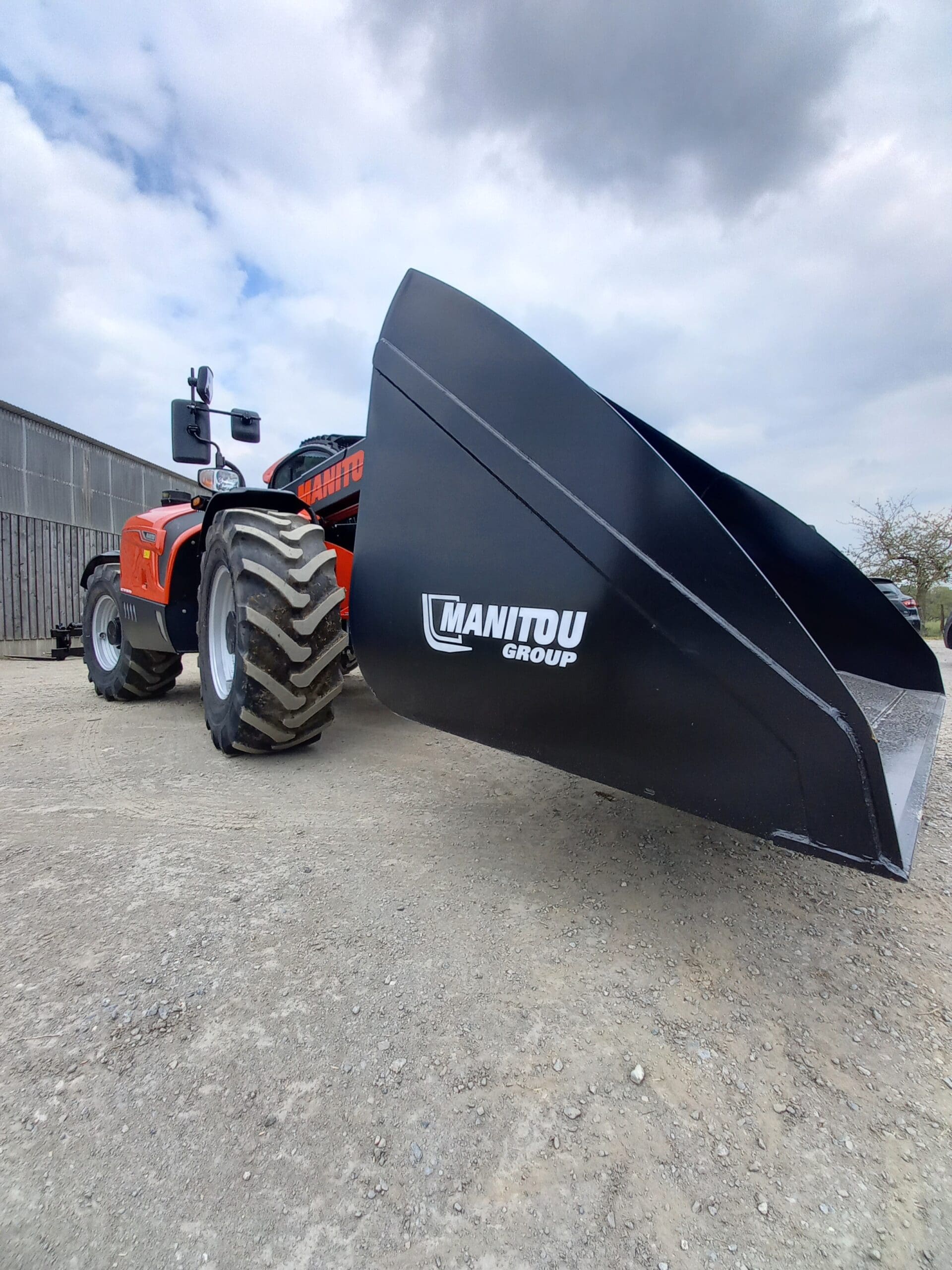 Launch of the “Manitou Group Attachments” brand - Manitou Group